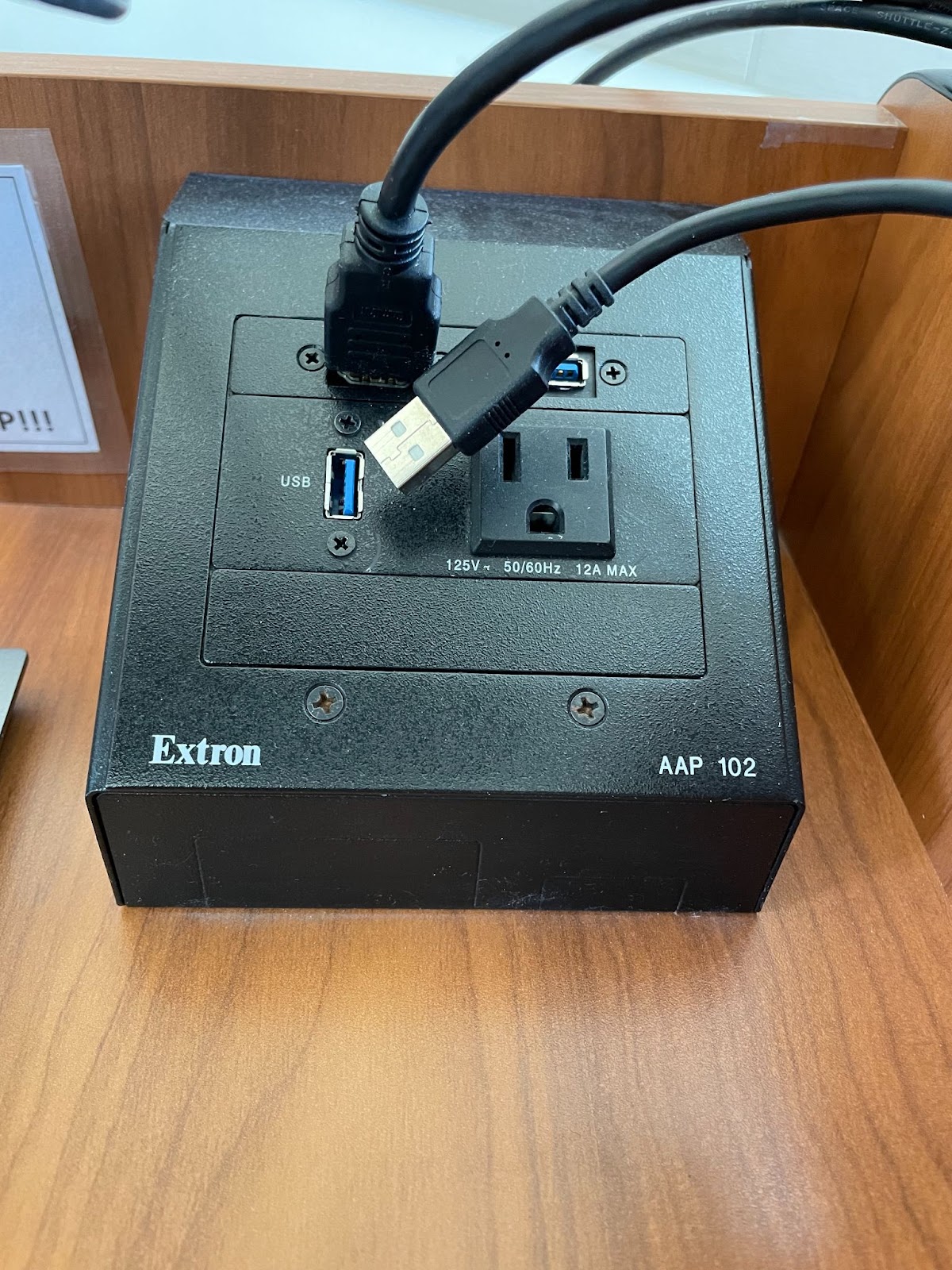 How to Connect External Microphone to Classroom Podium – HASC ...